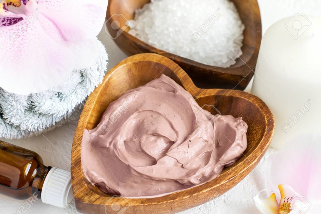 Propiedades de la arcilla rosa y cómo usarla - Salud